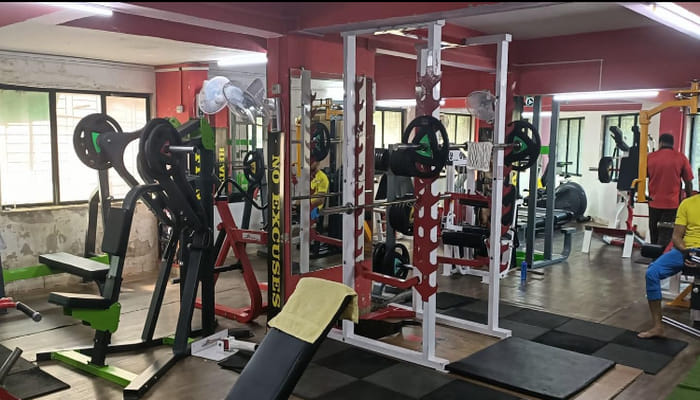 10 Gym Dadar West in Mumbai | FITPASS